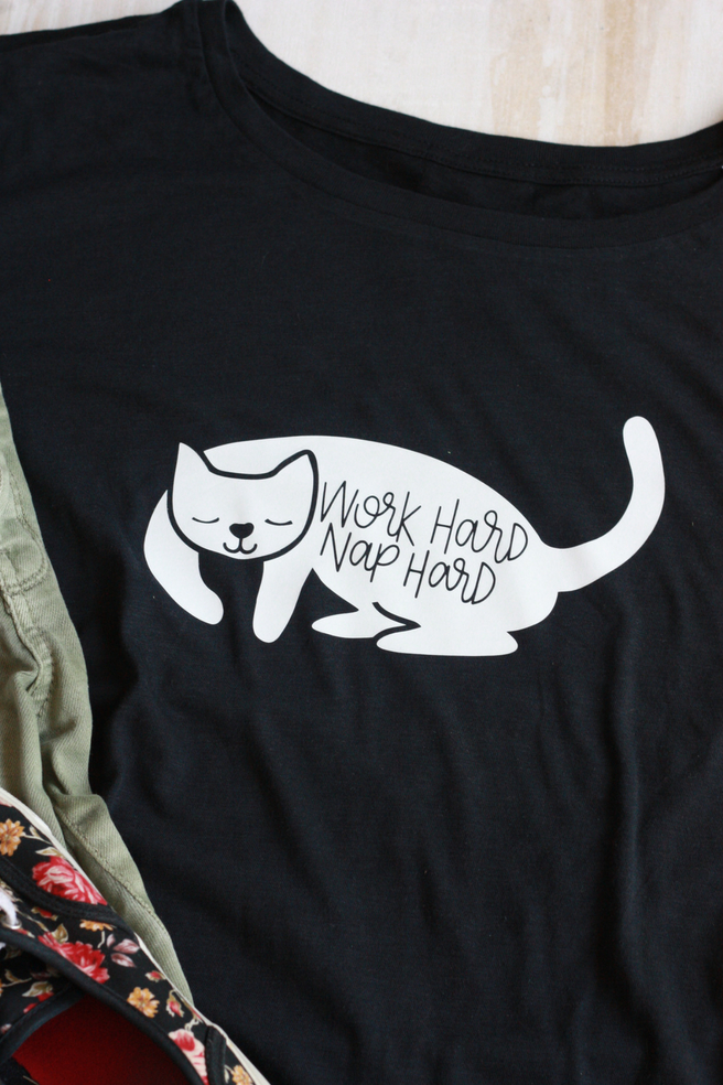 Create Custom T Shirts With The Cricut Easypress 2 Everyday Jenny